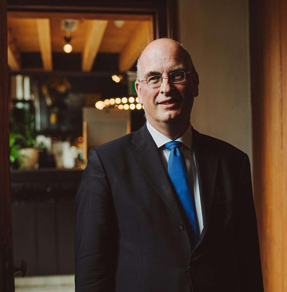 About us - The Decision Institute